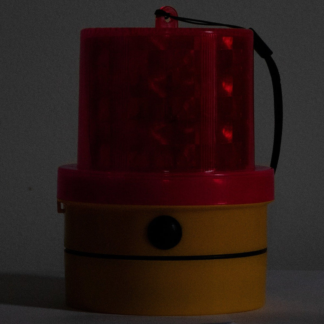 VULCAN Red LED Emergency Warning Beacon - Portable - Magnetic and ...